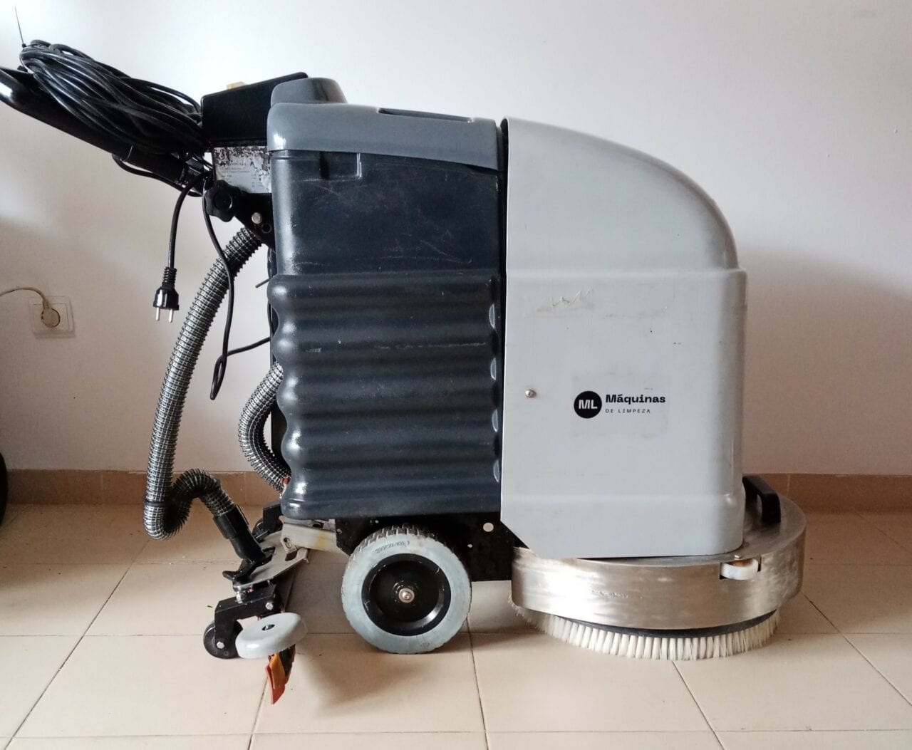 Gansow F36 | Máquinas de Limpeza