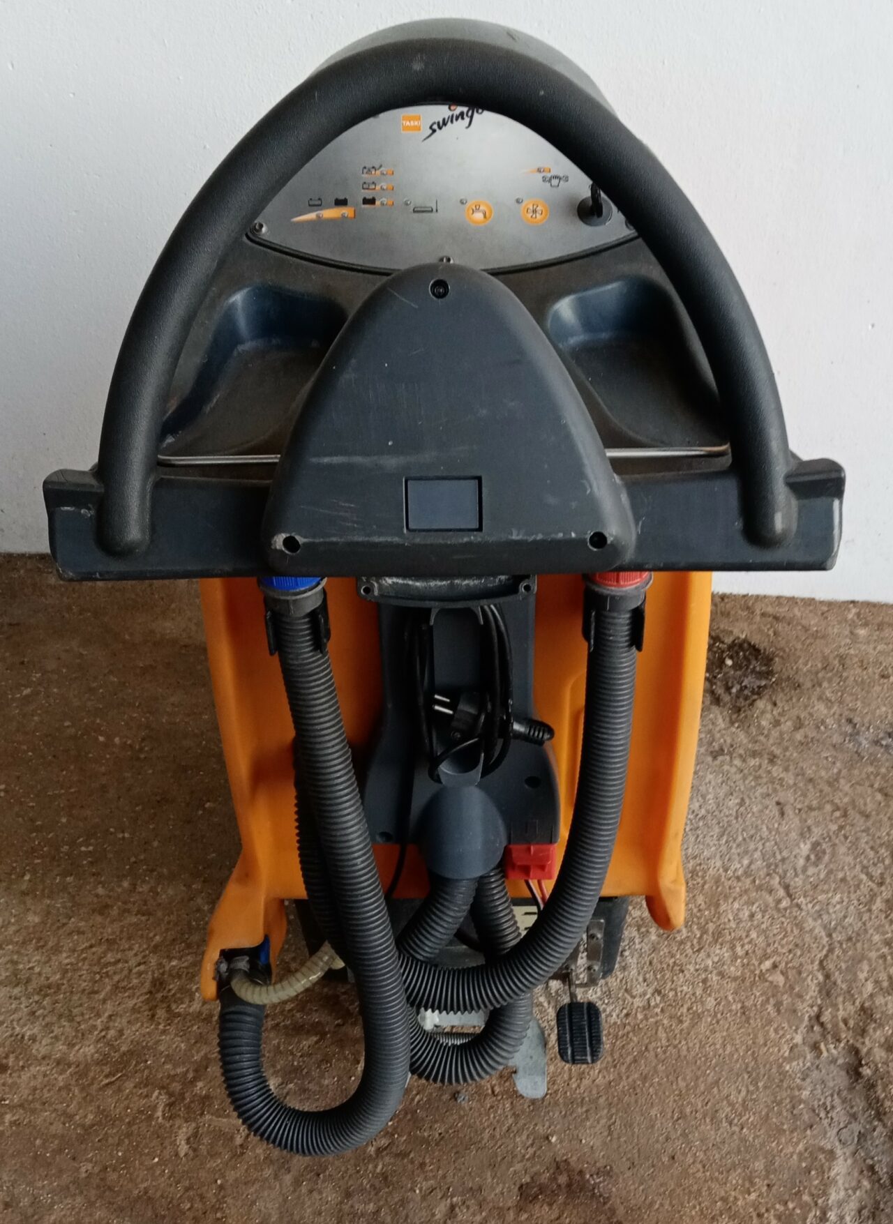 Taski 755B | Máquinas de Limpeza